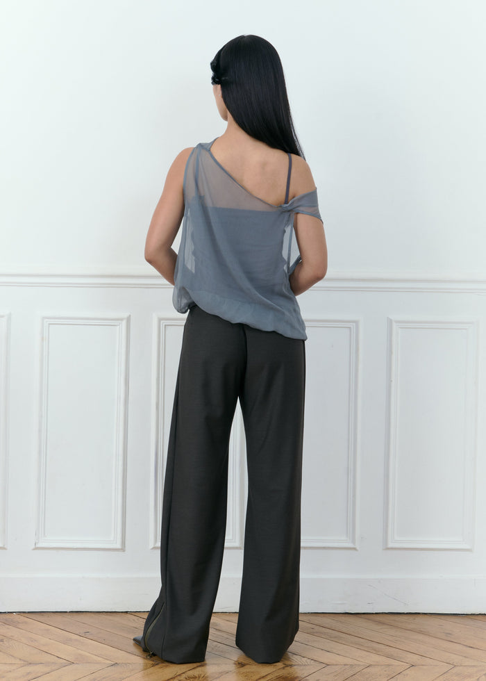 zip through trousers in brown – PAIDEN